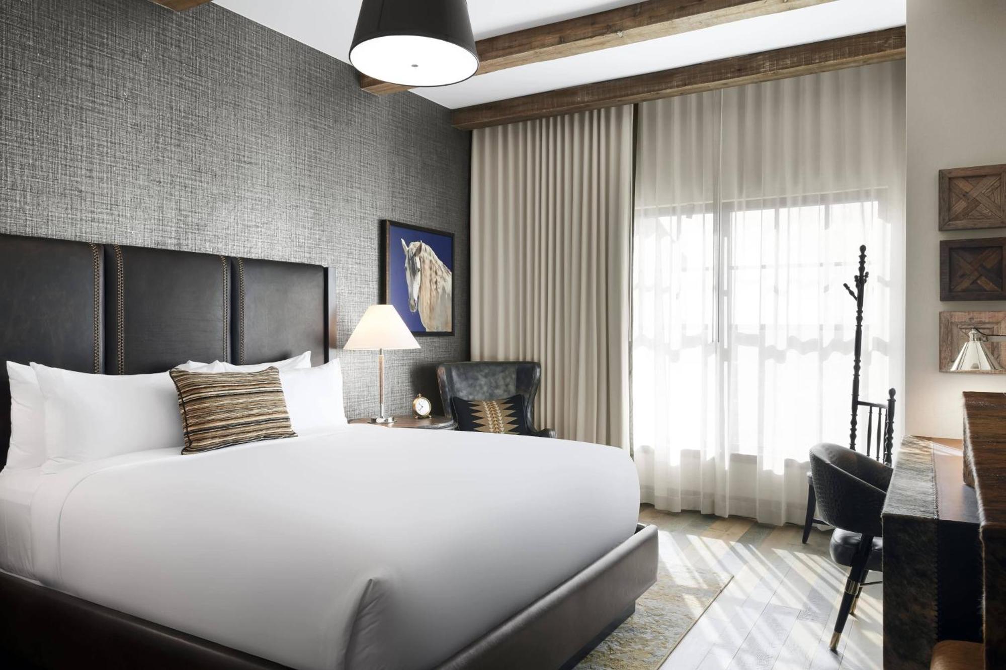 HOTEL DROVER, AUTOGRAPH COLLECTION, FORT WORTH